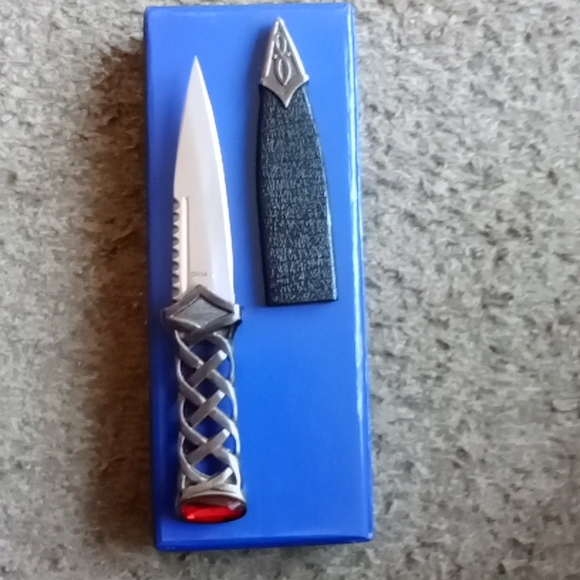 Scottish dagger | Other | Very Beautiful Brand New With Tags Dagger ...